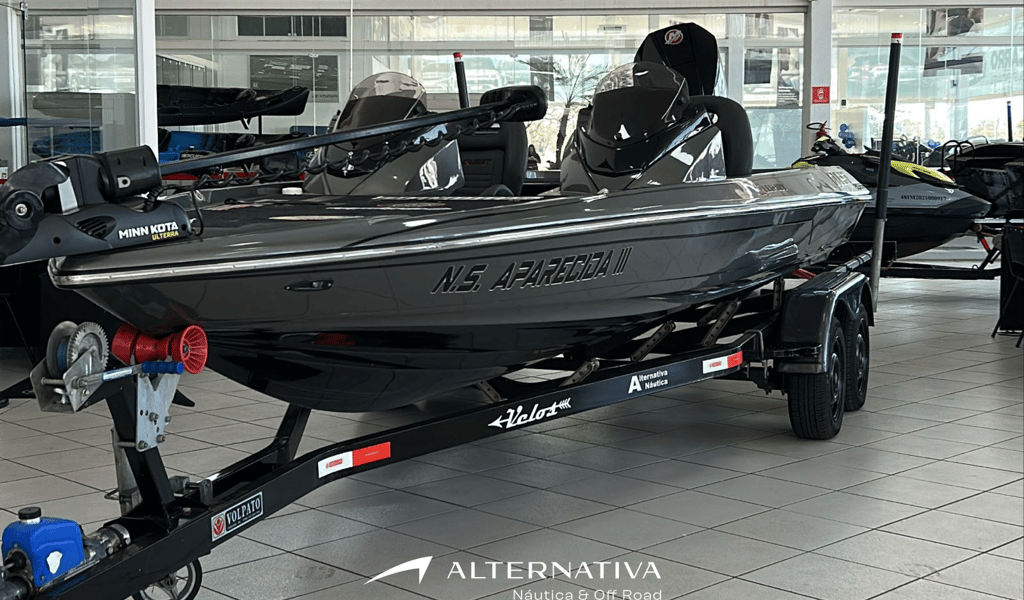 Quest Boats Q290 Suv - Bass Boat com 250 HP 5.8 pés | Bombarco