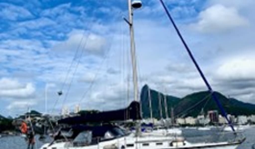 MARINER Trinidad 37 - Cruzeiro com 39 HP 37 pés | Bombarco