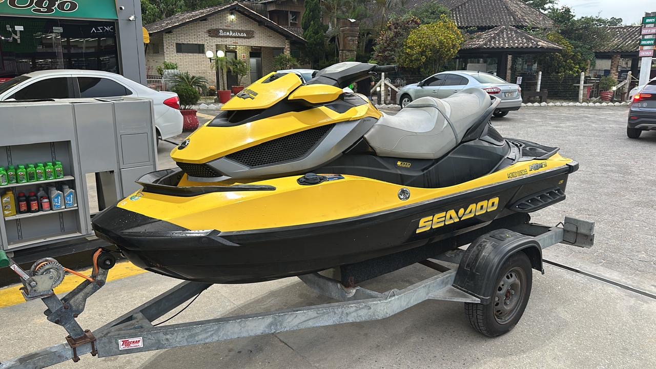 BRP - Sea Doo RXT 260 - 3 Lugares com 260 HP | Bombarco