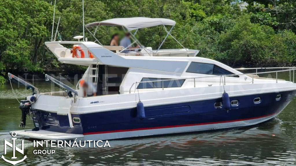 Intermarine 440 Full - Flybridge com 420 HP 13.55 pés | Bombarco