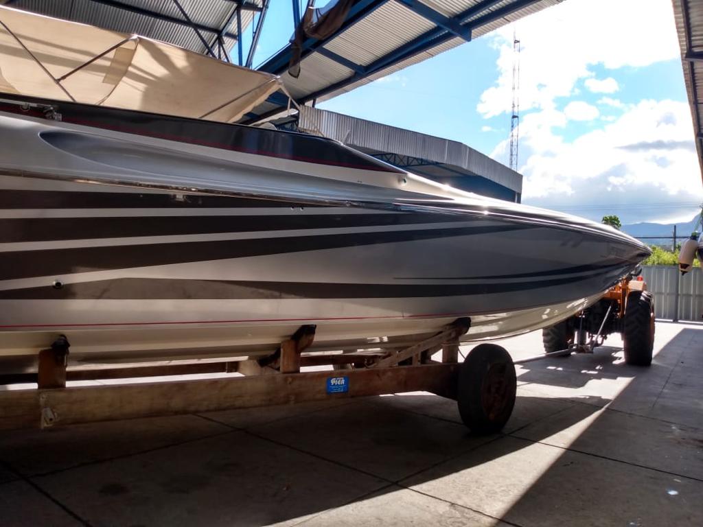 Intermarine 46 Offshore - Proa Aberta com 720 HP | Bombarco
