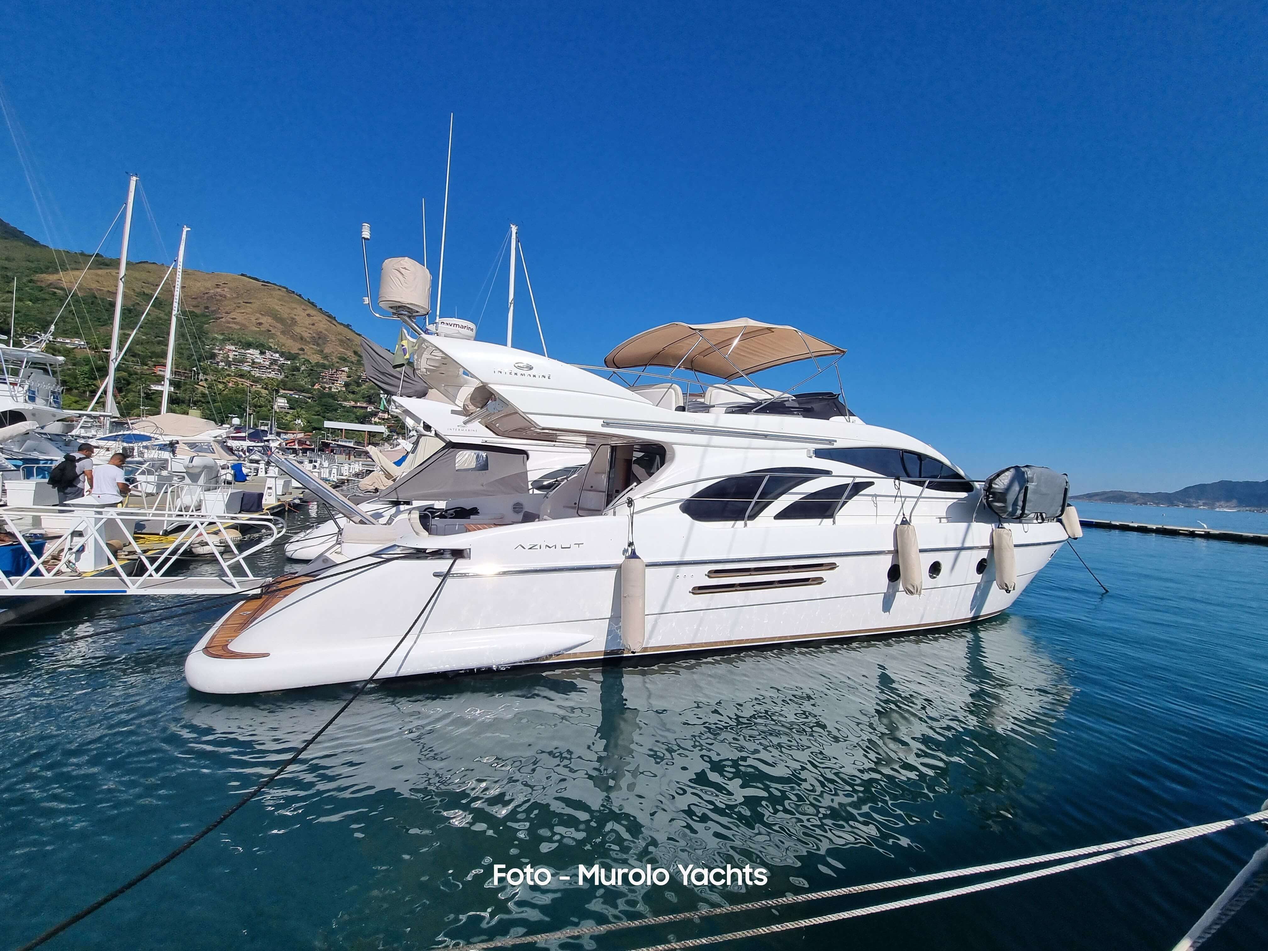 Intermarine 520 Full - Flybridge com 675 HP | Bombarco