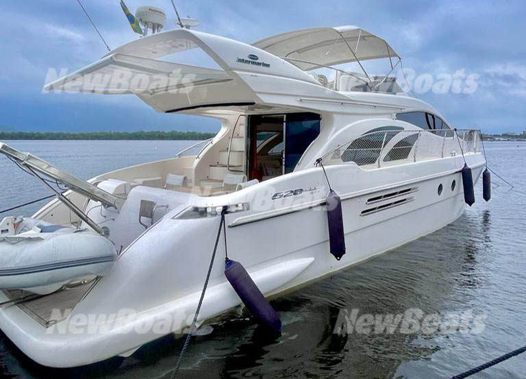Intermarine 520 Full - Flybridge com 675 HP | Bombarco