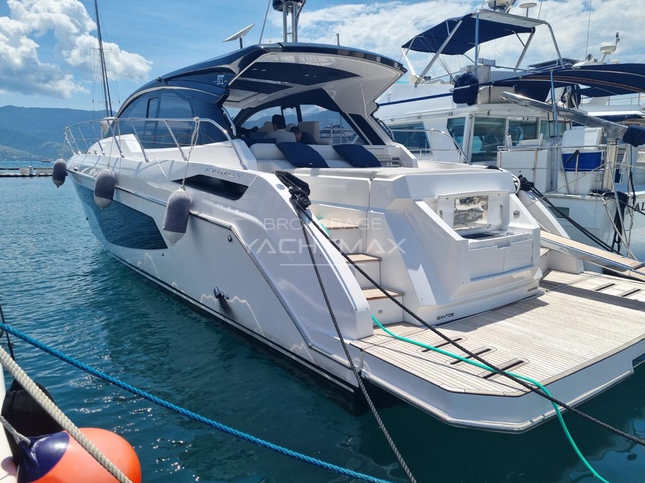 Azimut Yachts Atlantis 51 - Cabinada com 800 HP 16.18 pés | Bombarco